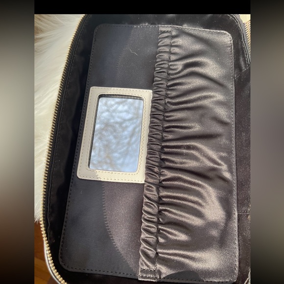 henri bendel | Bags | Henri Bendel West 57th Luggage Suitcase Wheelie ...